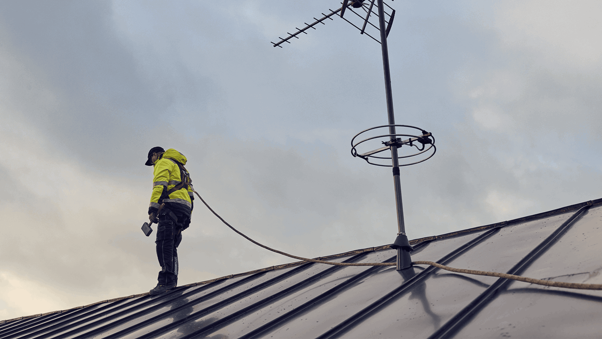 Alla produkter som behövs för ett säkert tak | Lindab